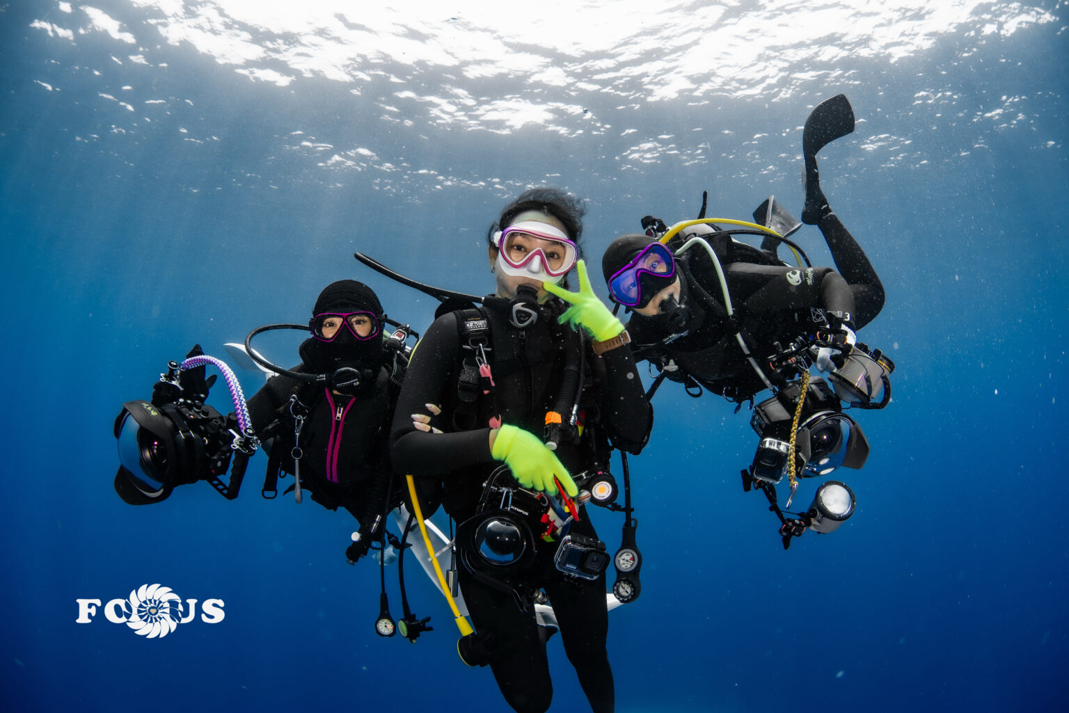 Dive Focus :: 沖縄でのダイビングならフォーカスへ – ベテランダイバーからビギナーダイバー、ブランクダイバー、まだダイビングをしたことがない方までもあなたのリクエストにフォーカス ...